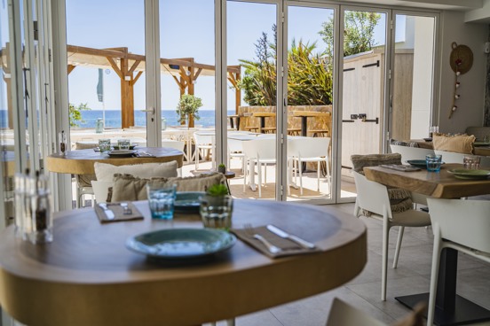 Nuzza Beach & Terrace Restaurant | Restaurante a orillas del mar